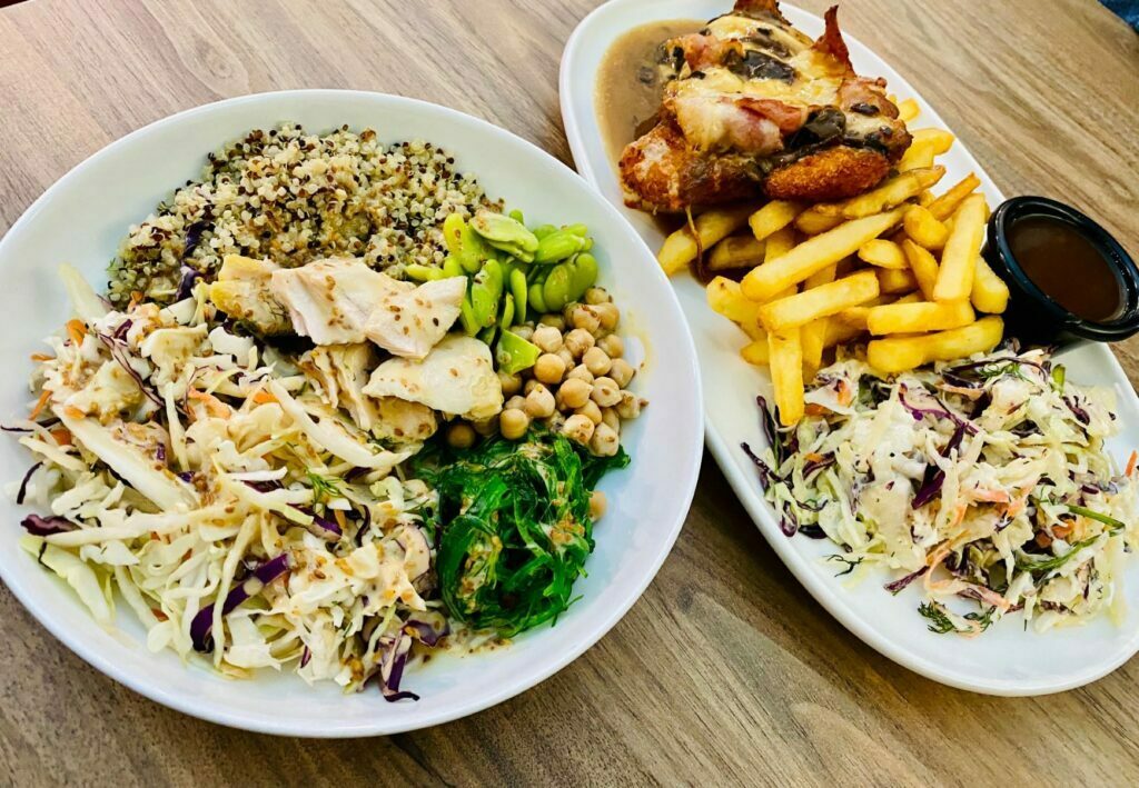 Fifth Quarter restaurant on their game - MyCity Logan