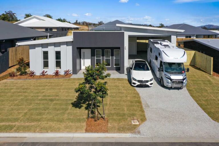 Retirement living’s newest trend: Motorhome garages - MyCity Logan