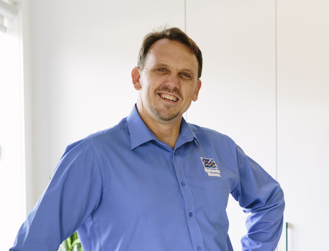 Hotondo defies downturn - MyCity Logan