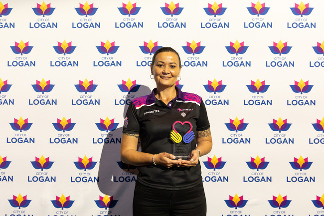 Sporting saviour and city’s SES named Logan volunteers of the year ...